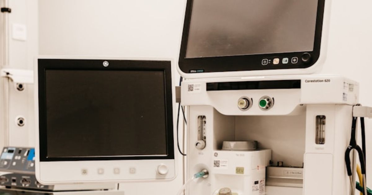 IoMT & Smart Hospitals: Transforming Care in 2026